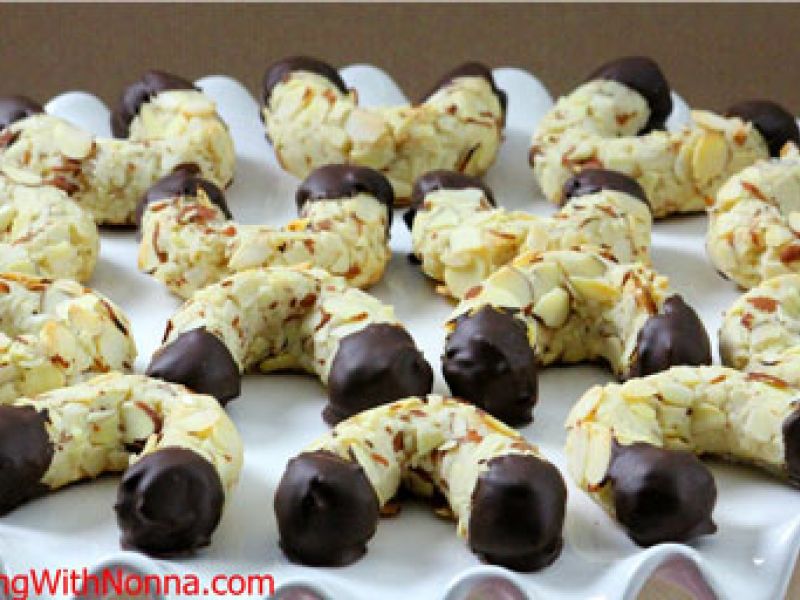 Almond Horns Cookies