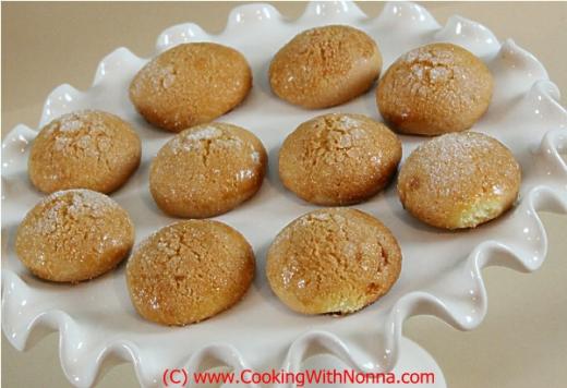 Nonna's Round Cookies for Coffee