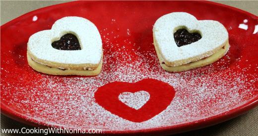 Raspberry Almond Pasta Frolla Hearts