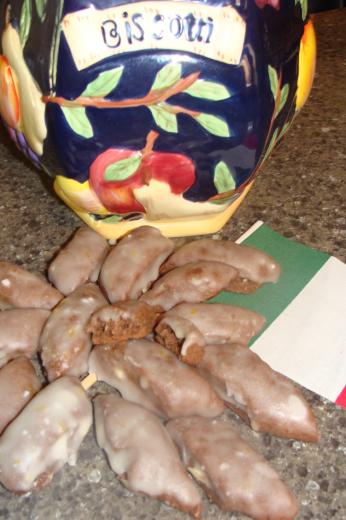 Grandma Jennie's Mustaccioli